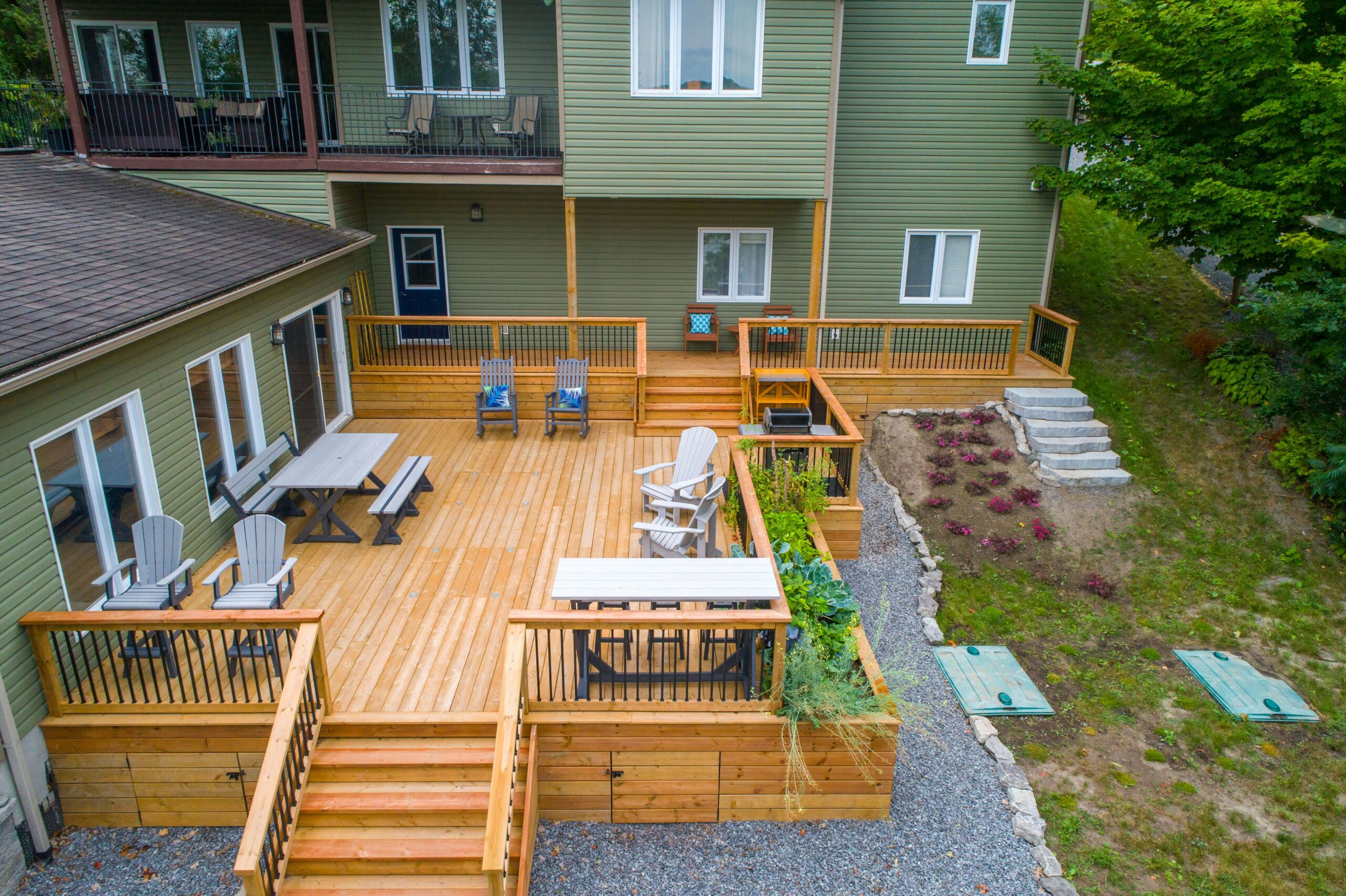 Contact Deck Solution | Free Deck Estimate in Bronx and more.